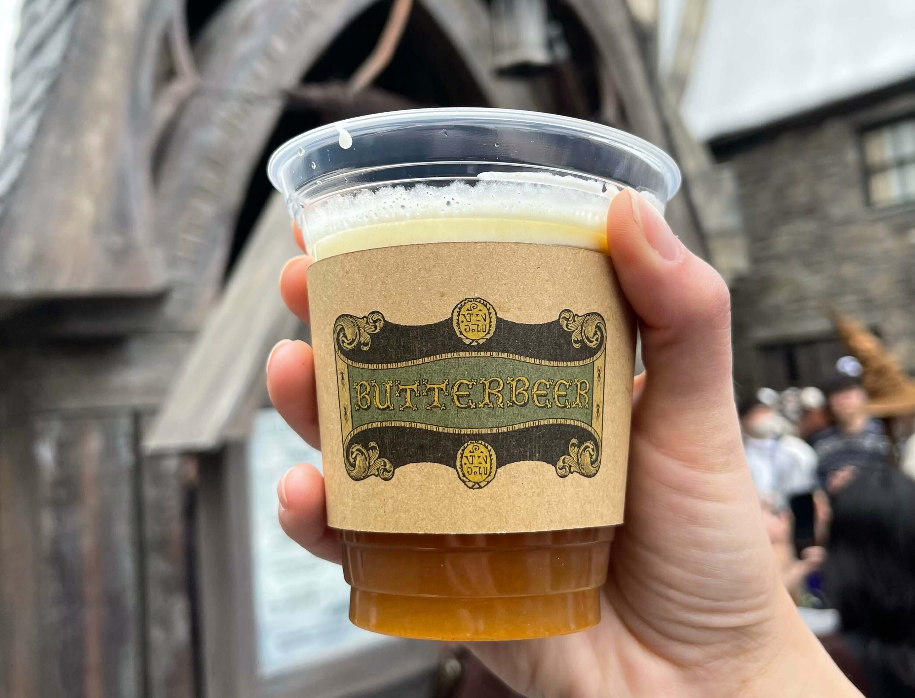 Butterbeer: The Alcoholic Drink in the Wizarding World